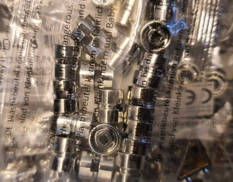 Chrome-Packs verlassen das Sortiment und weitere News aus der BlueBrixx ...