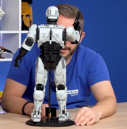 BlueBrixx RoboCop Displaymodell vorgestellt