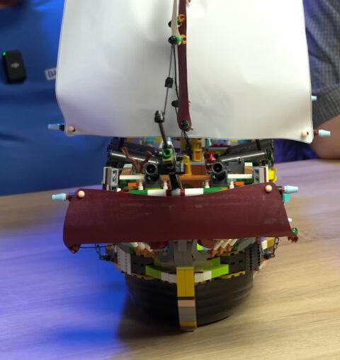 BlueBrixx XXL Piratenschiff: Prototyp der Queen Anne's Revenge vorgestellt