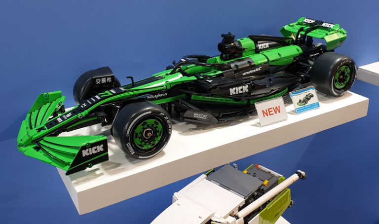 CaDA C64010W KICK Sauber F1 Team C44 jetzt erhältlich